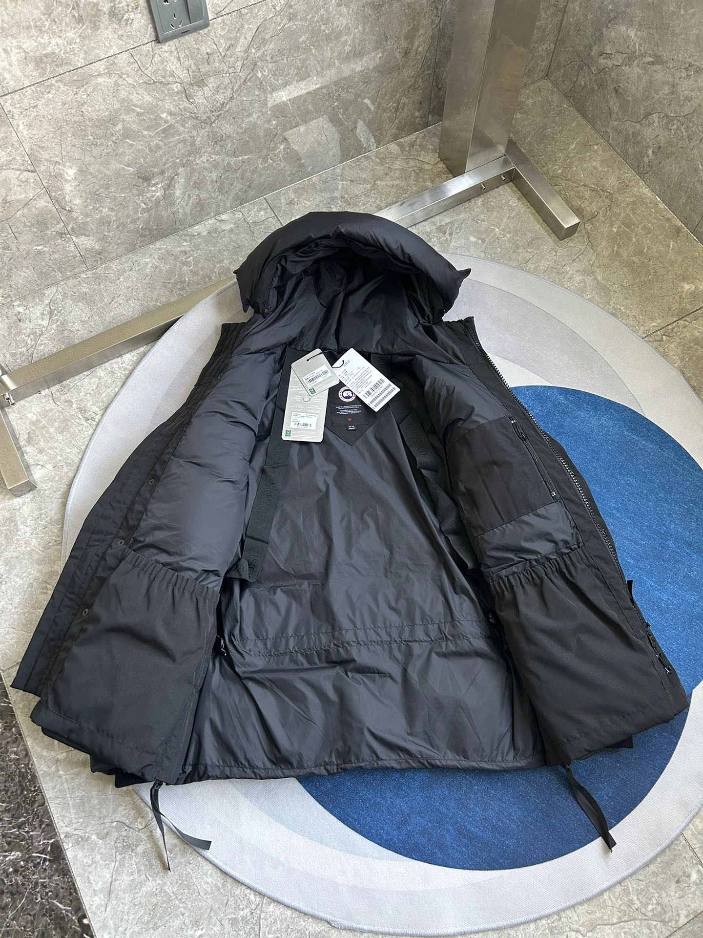High accuracy Prada Down Jackets
