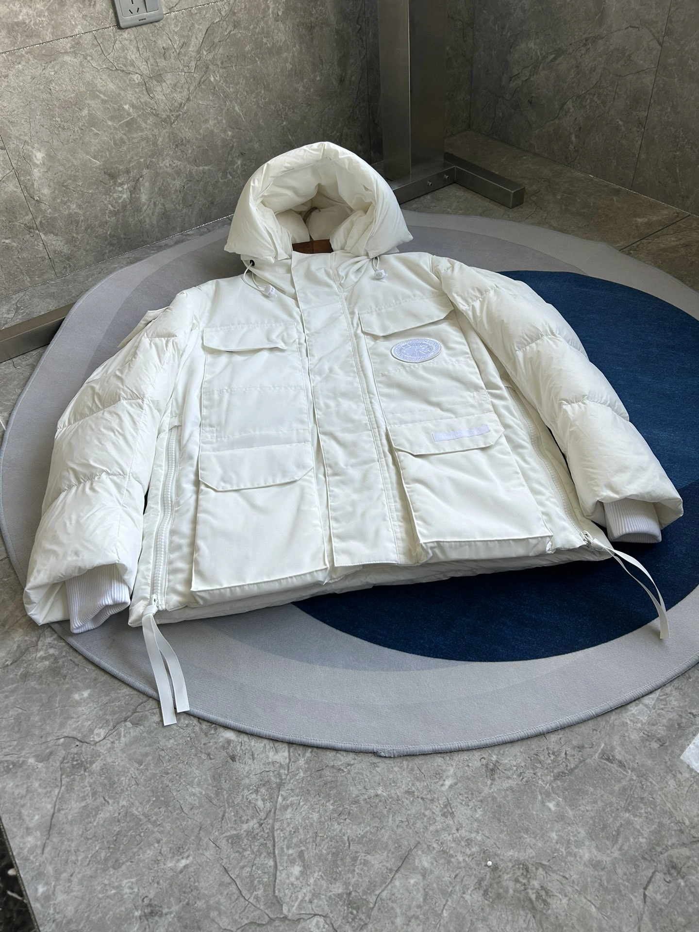 Low-cost Prada Down Jackets
