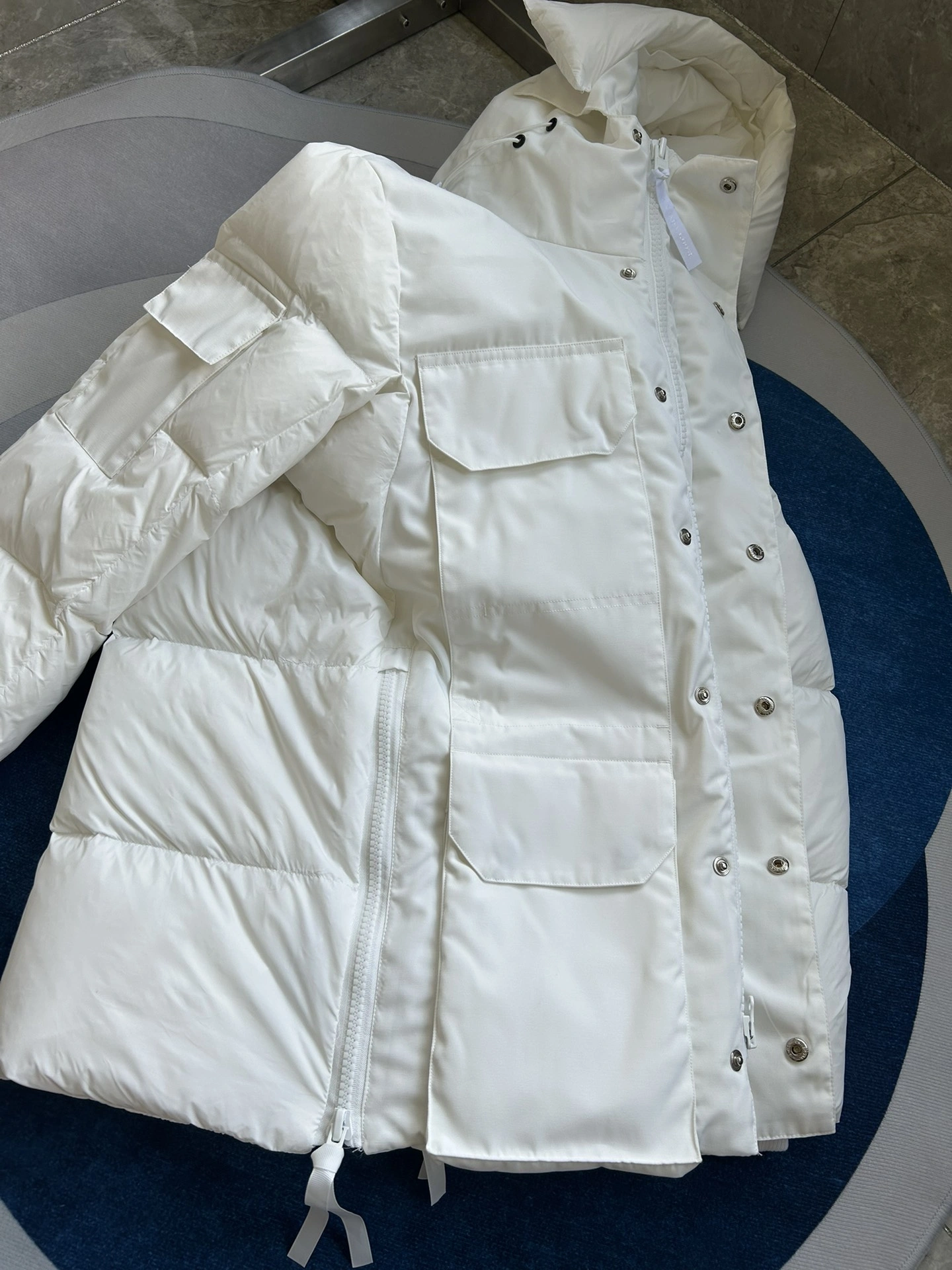 Low-cost Prada Down Jackets