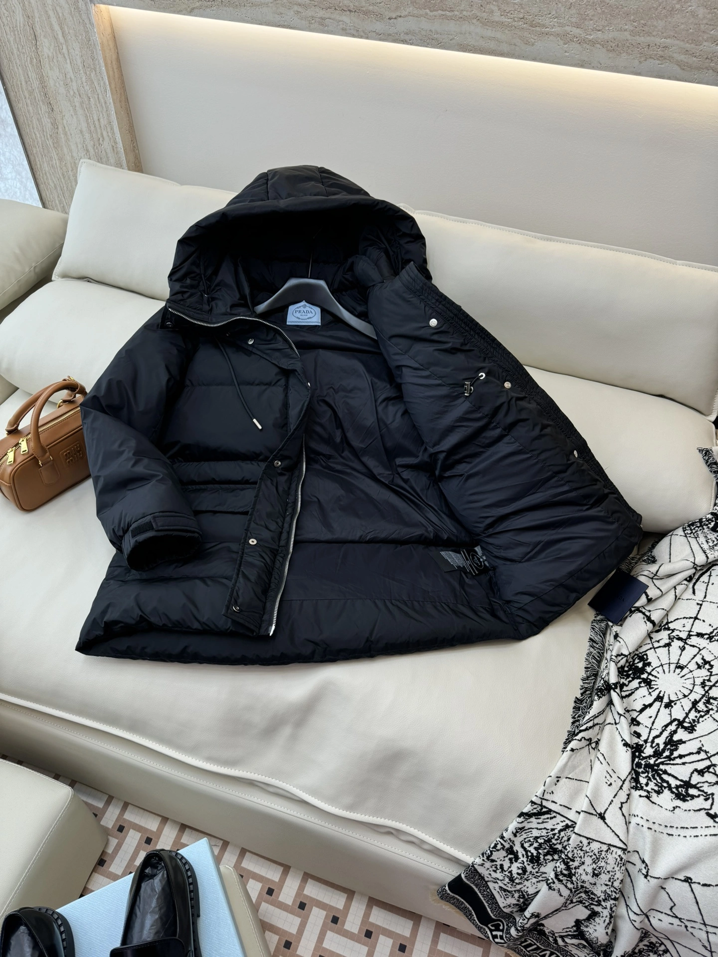 Inexpensive Prada Down Jackets