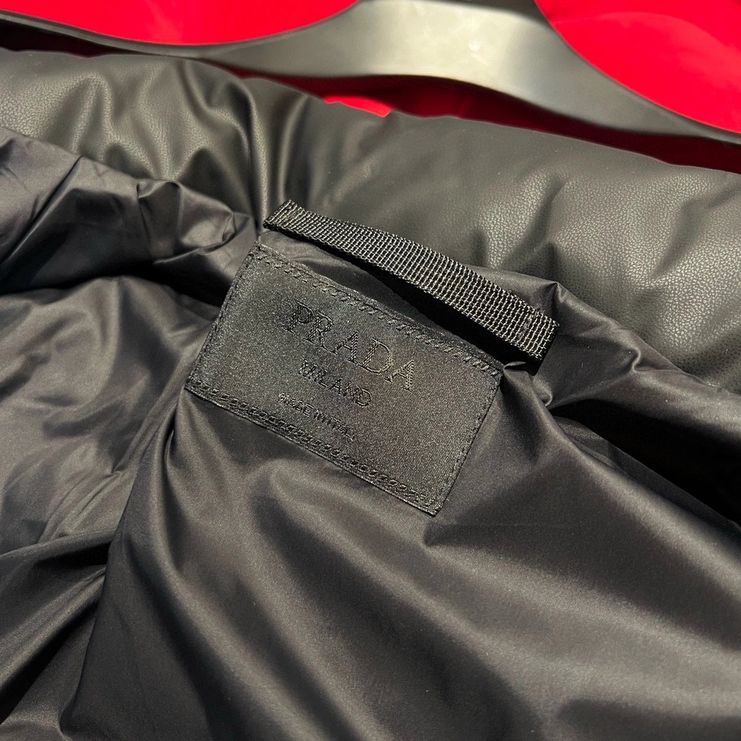 Inexpensive Prada Down Jackets