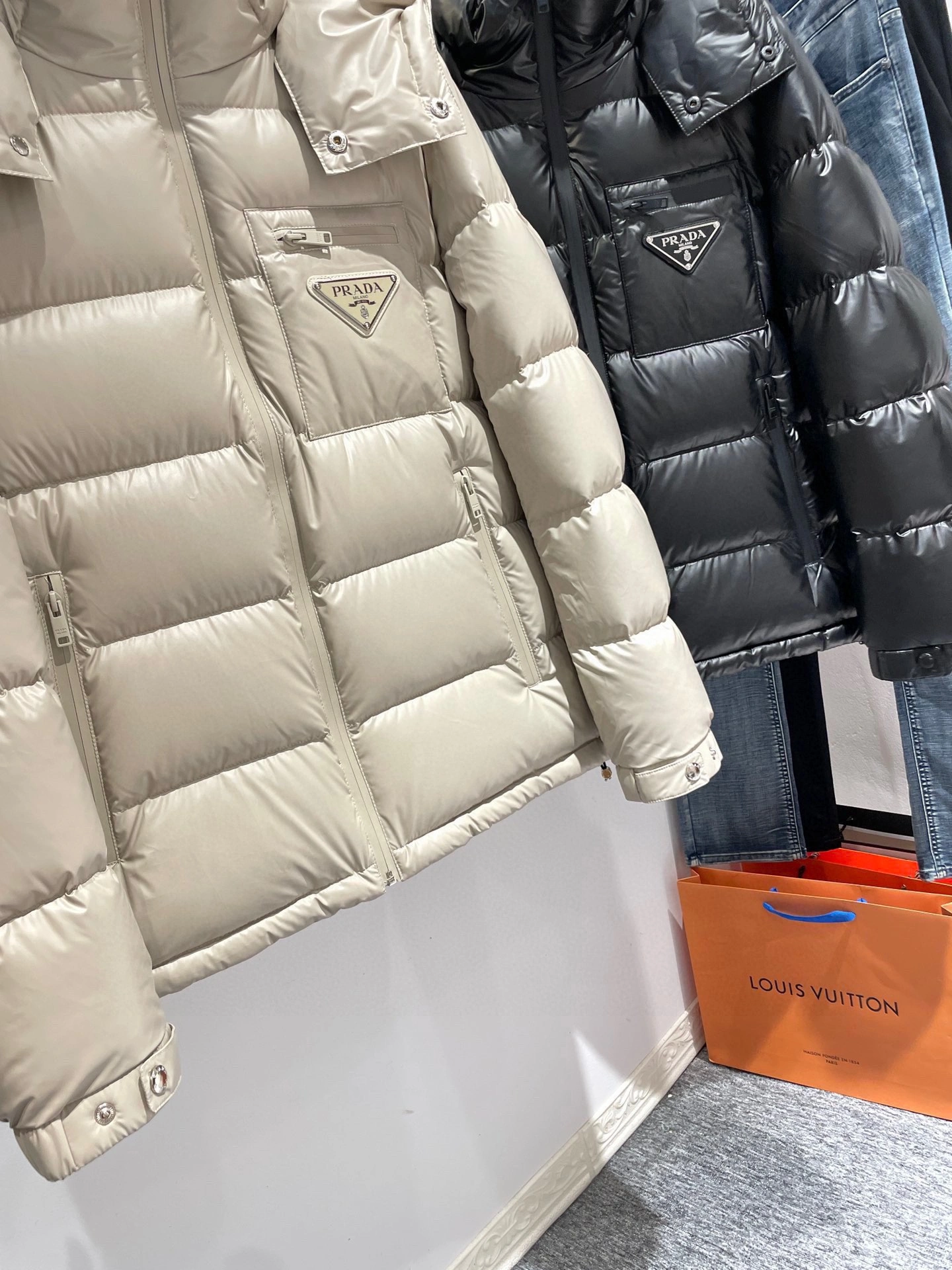 Inexpensive Prada Down Jackets