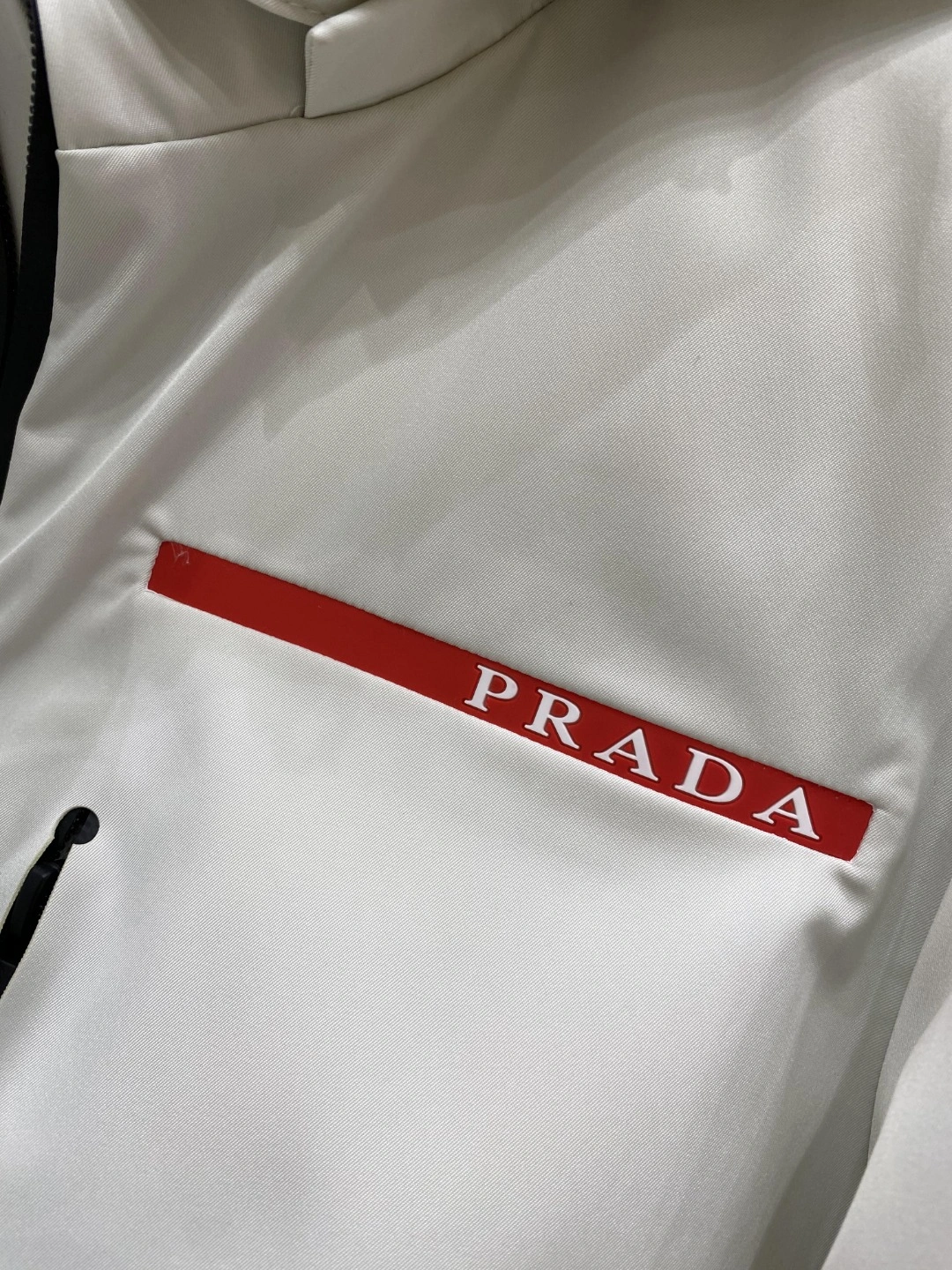 Exact replica Prada Down Jackets