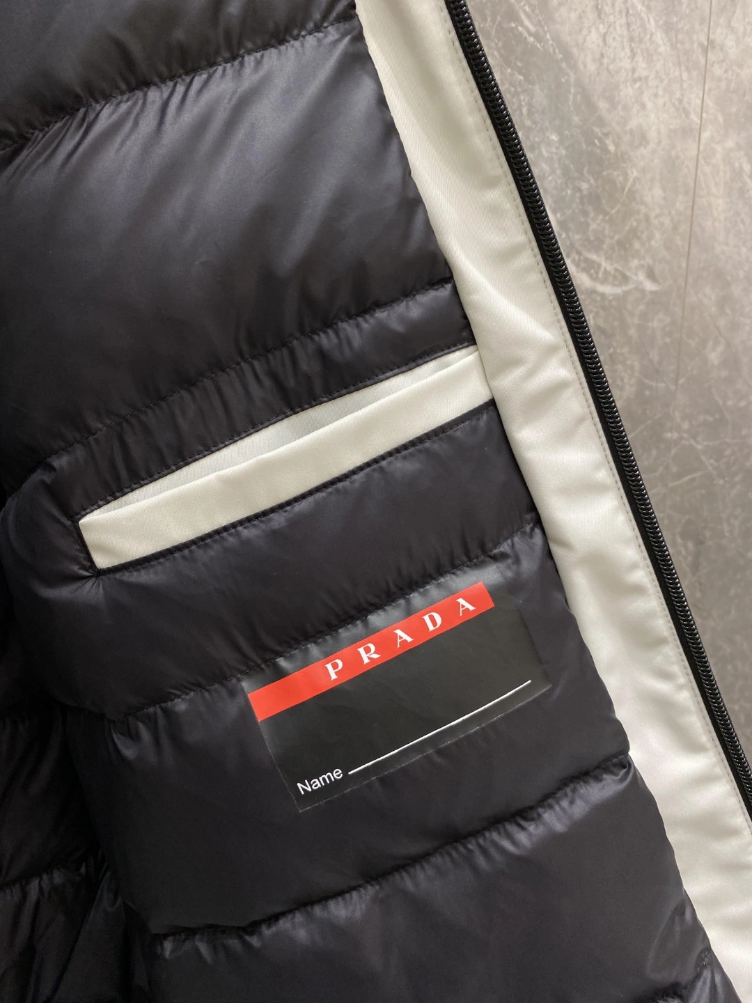 Exact replica Prada Down Jackets