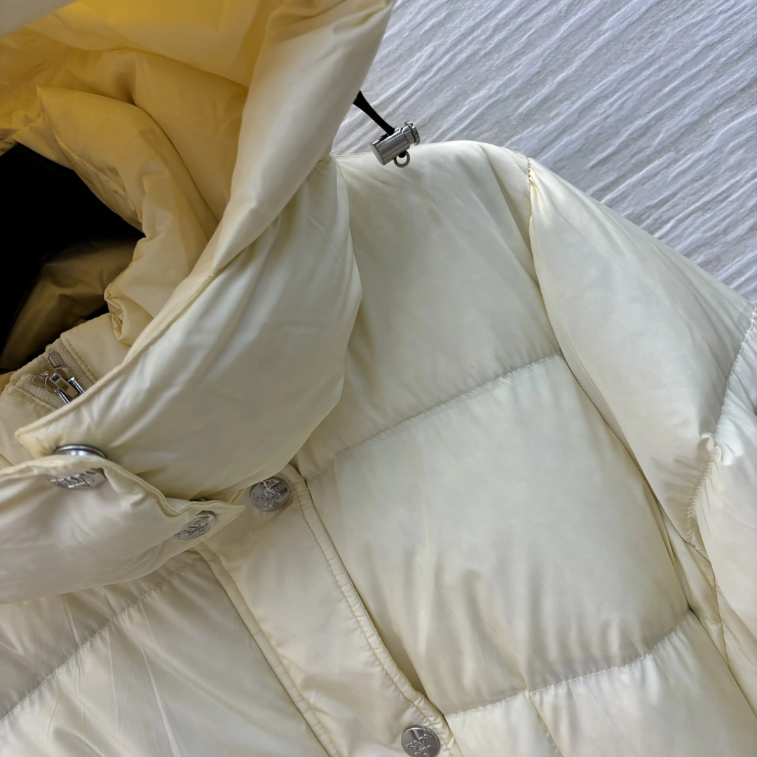 Accurate model Prada Down Jackets