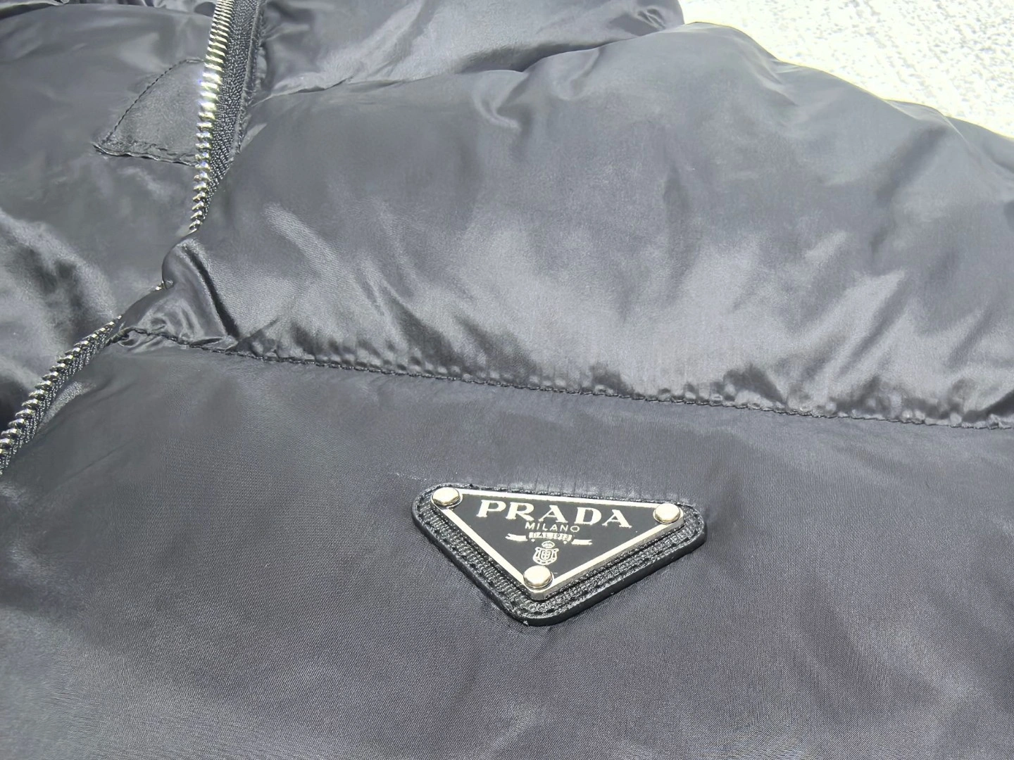 Accurate model Prada Down Jackets