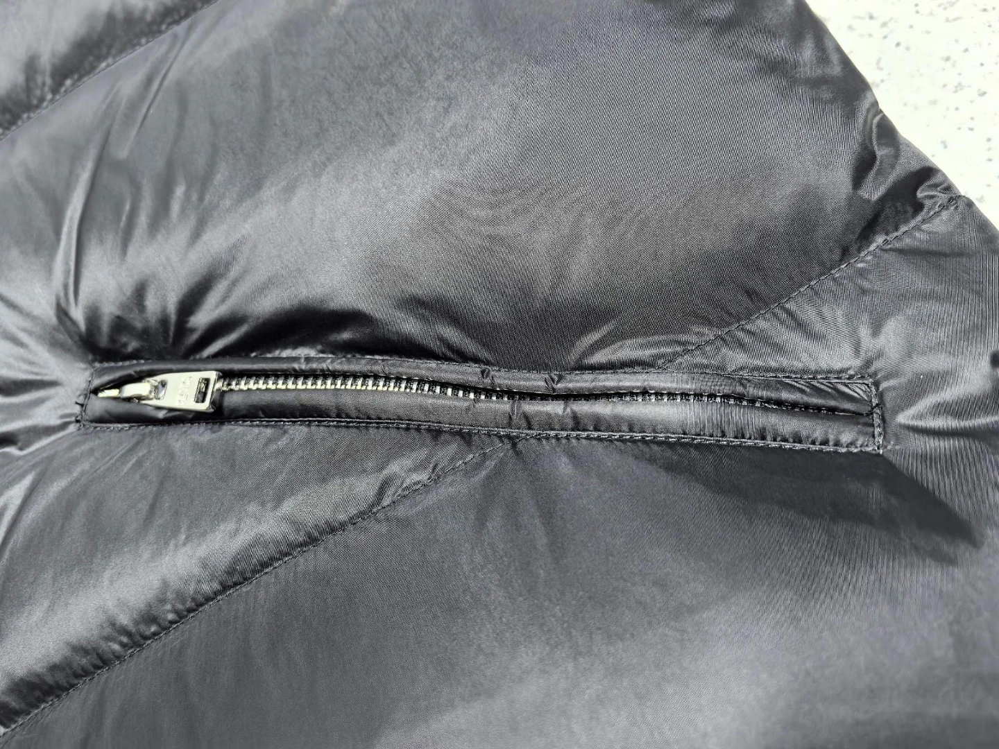 Accurate model Prada Down Jackets