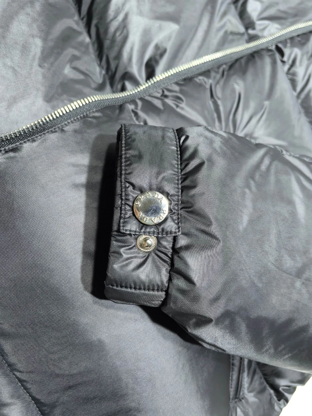 Accurate model Prada Down Jackets