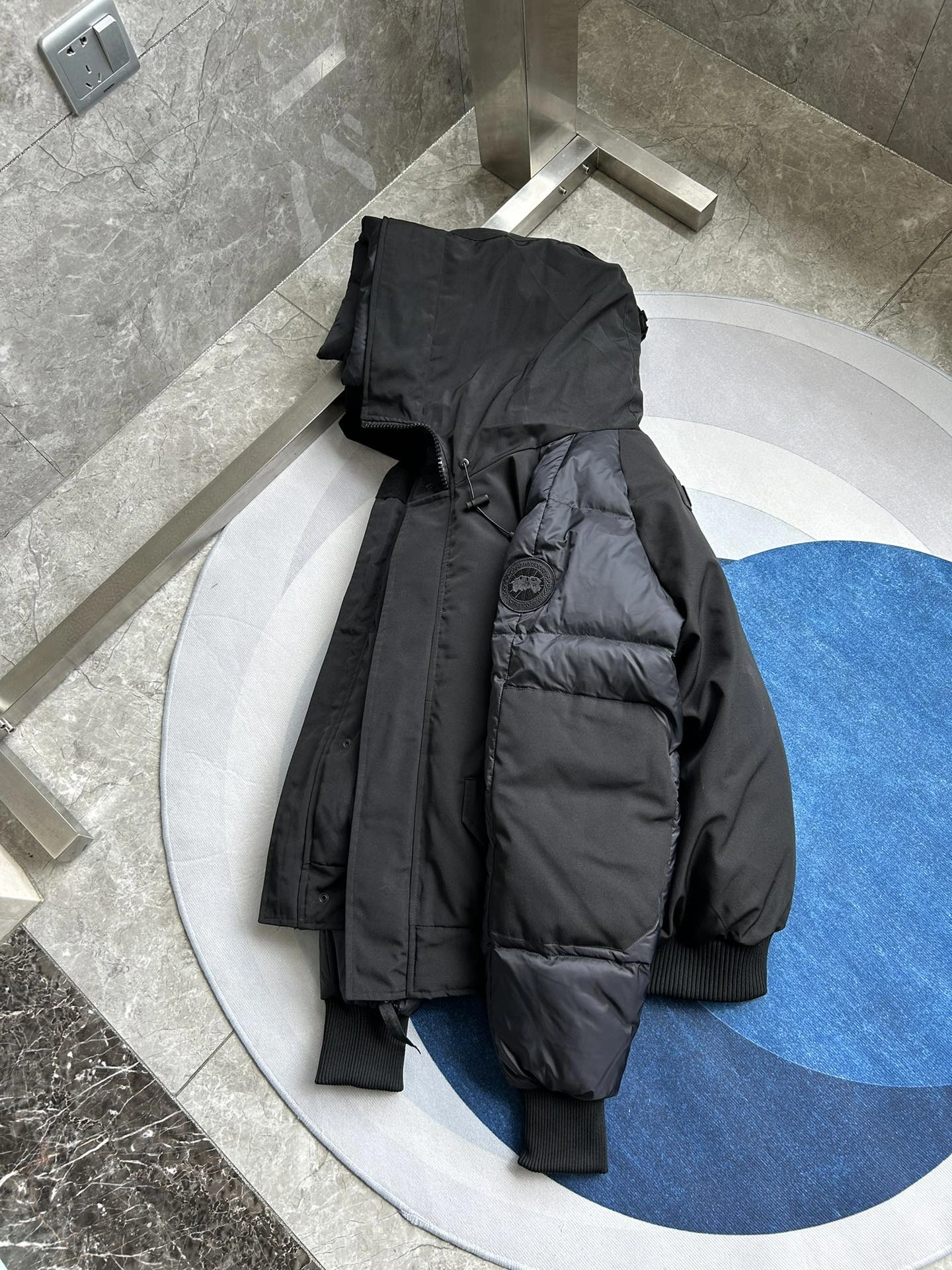 Top mirror Prada Down Jackets