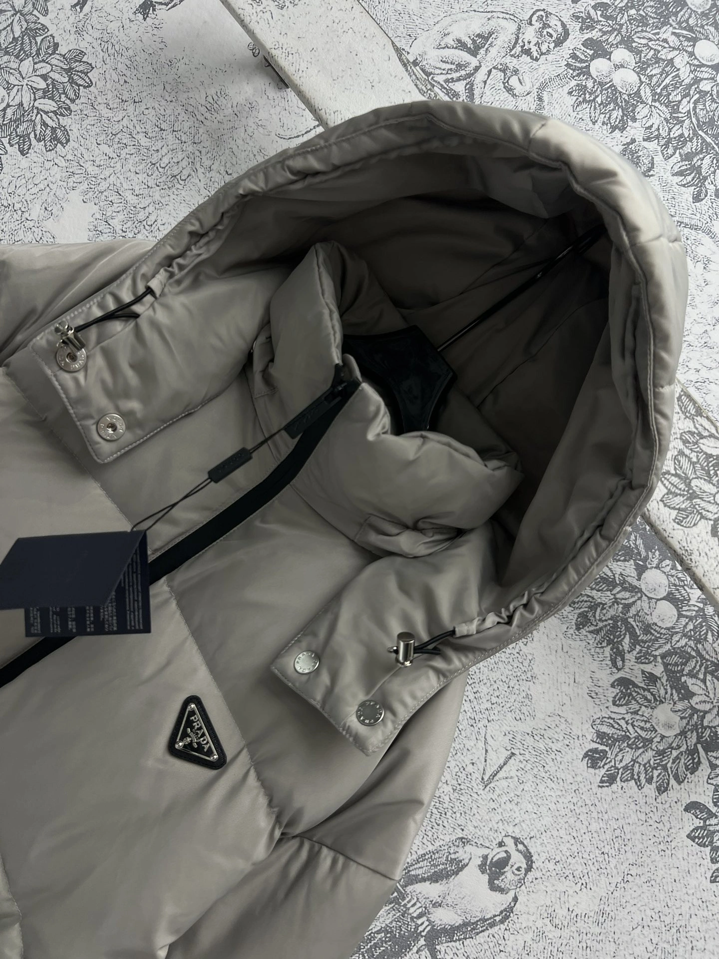 Low-cost Prada Down Jackets