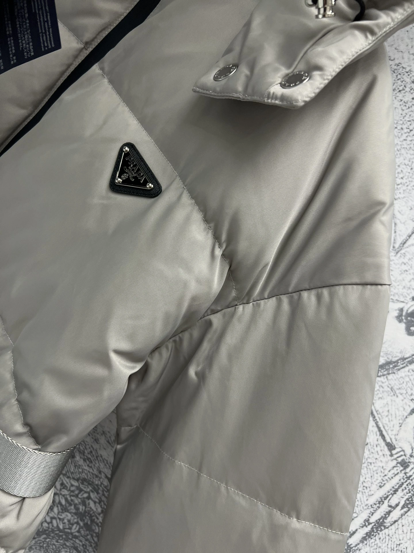 Low-cost Prada Down Jackets
