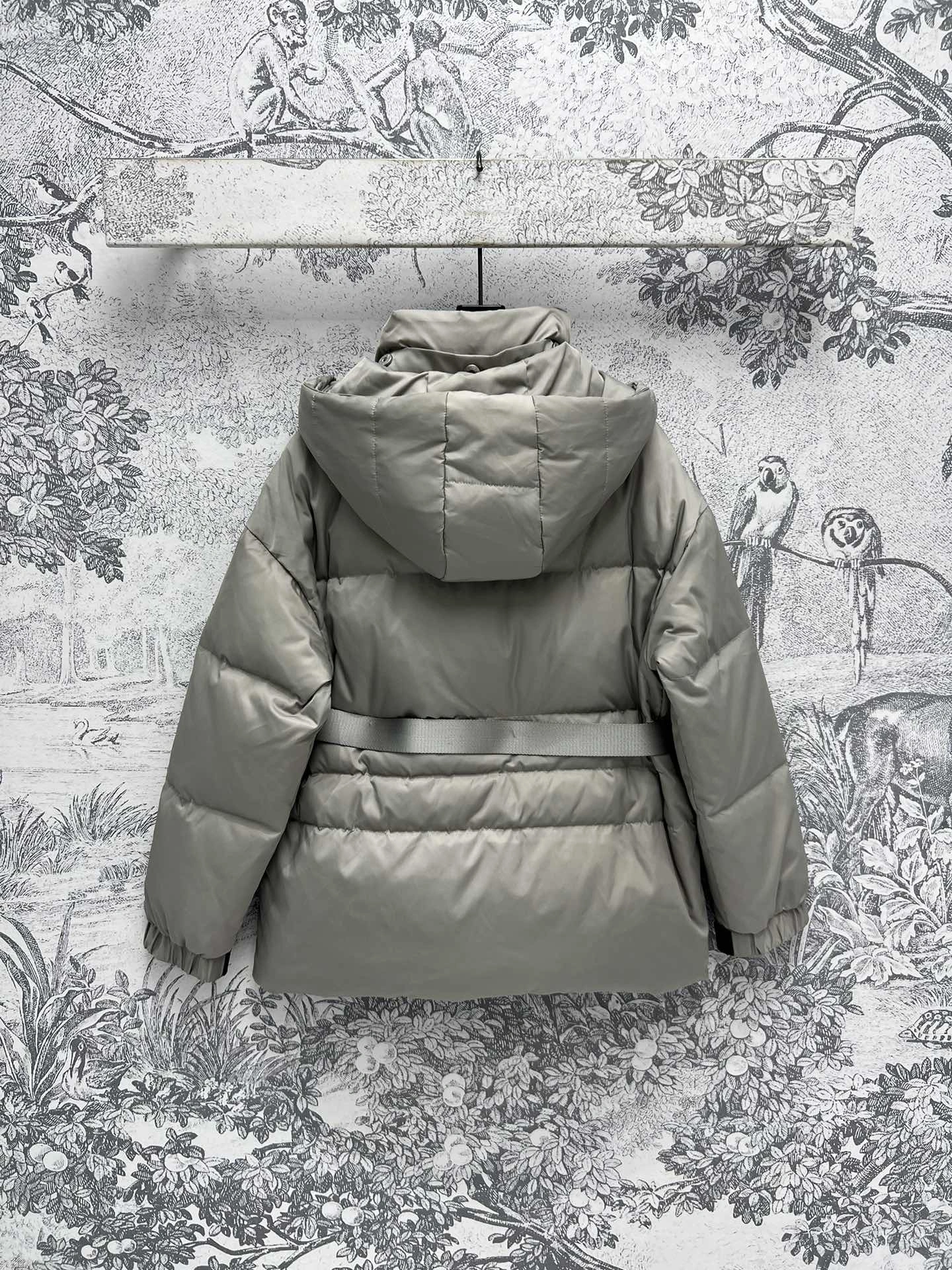 Low-cost Prada Down Jackets