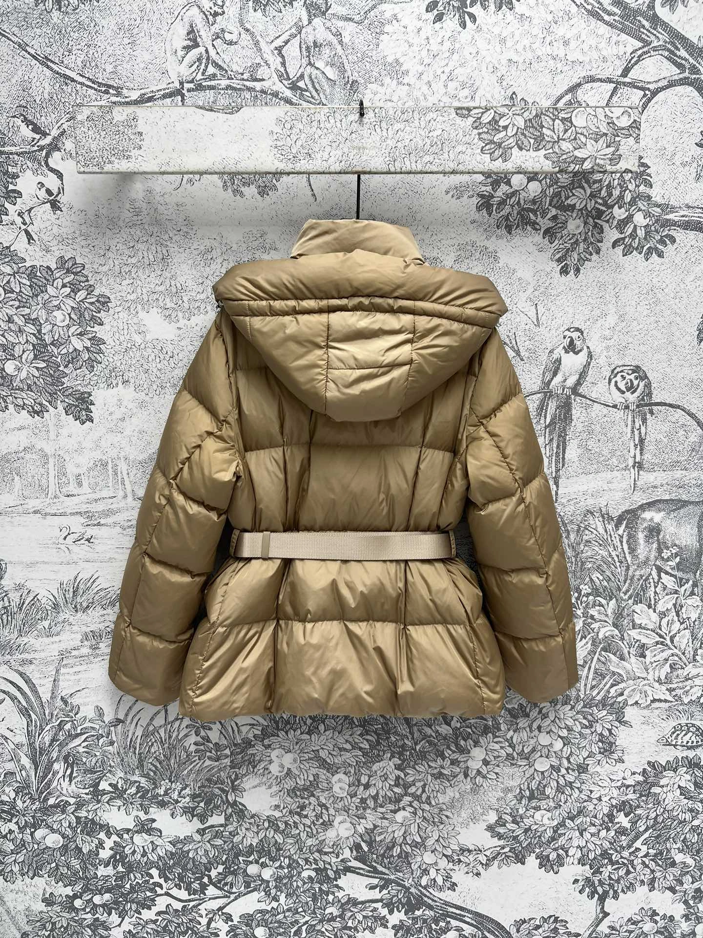 High accuracy Prada Down Jackets