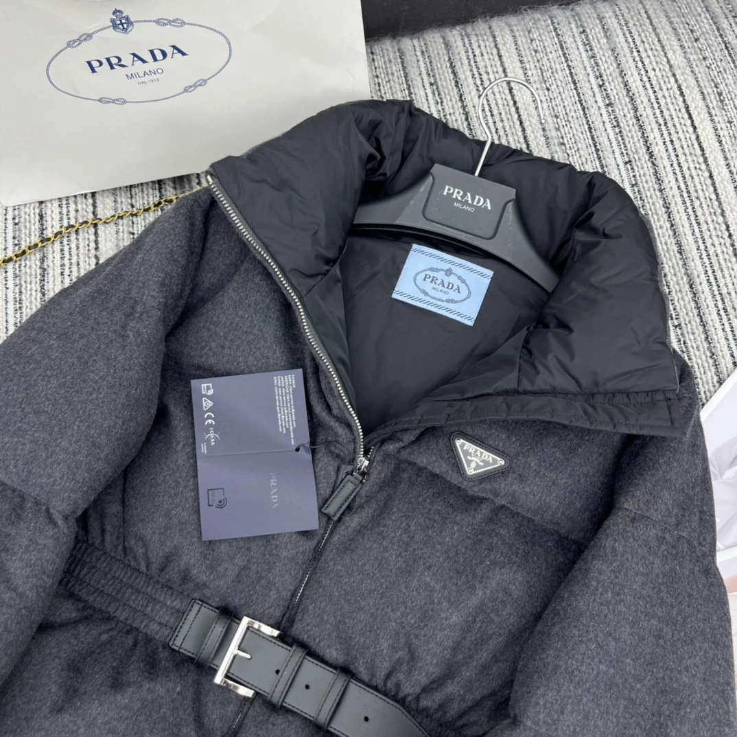 Top mirror Prada Down Jackets
