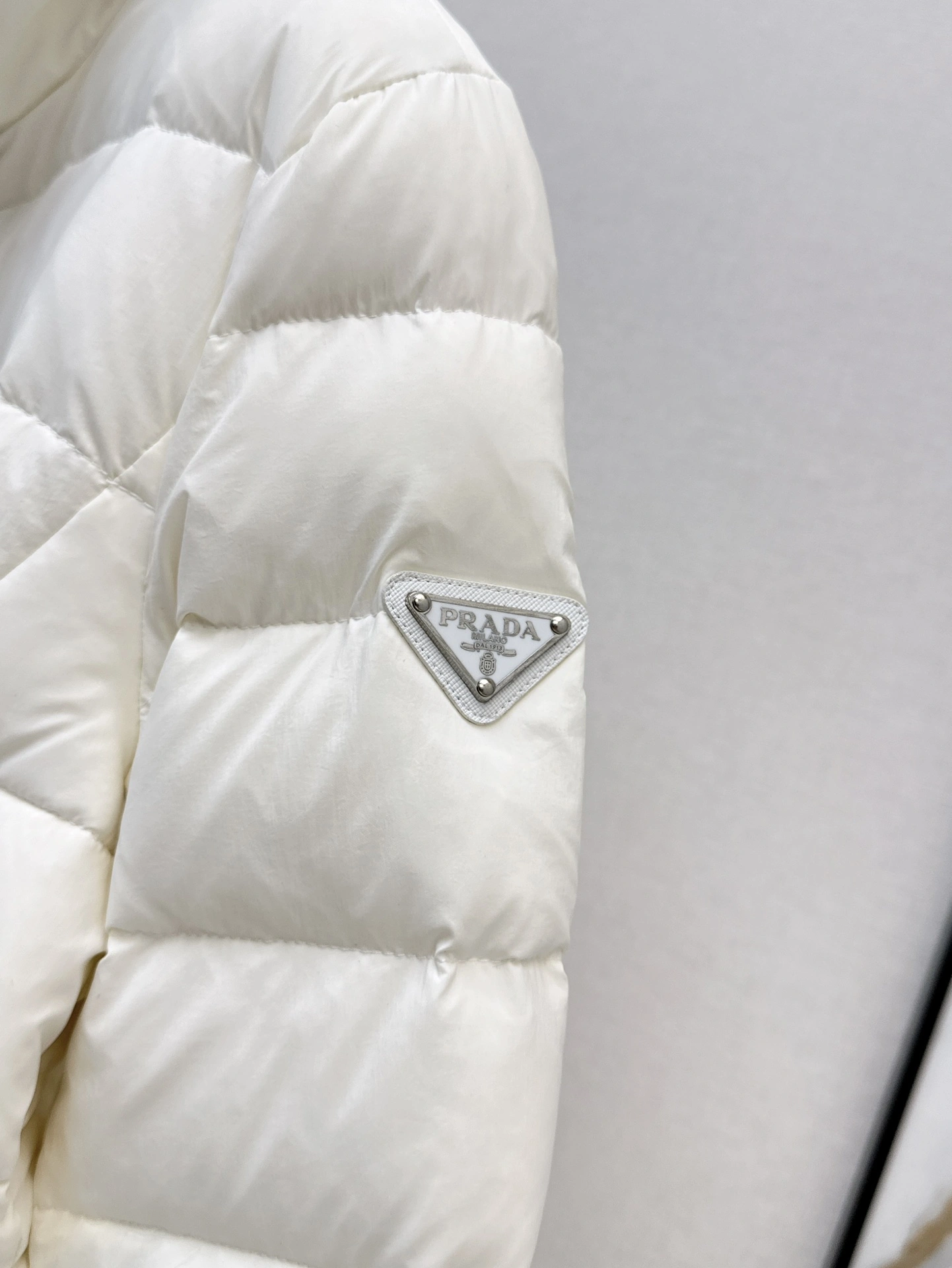 1:1 copy Prada Down Jackets