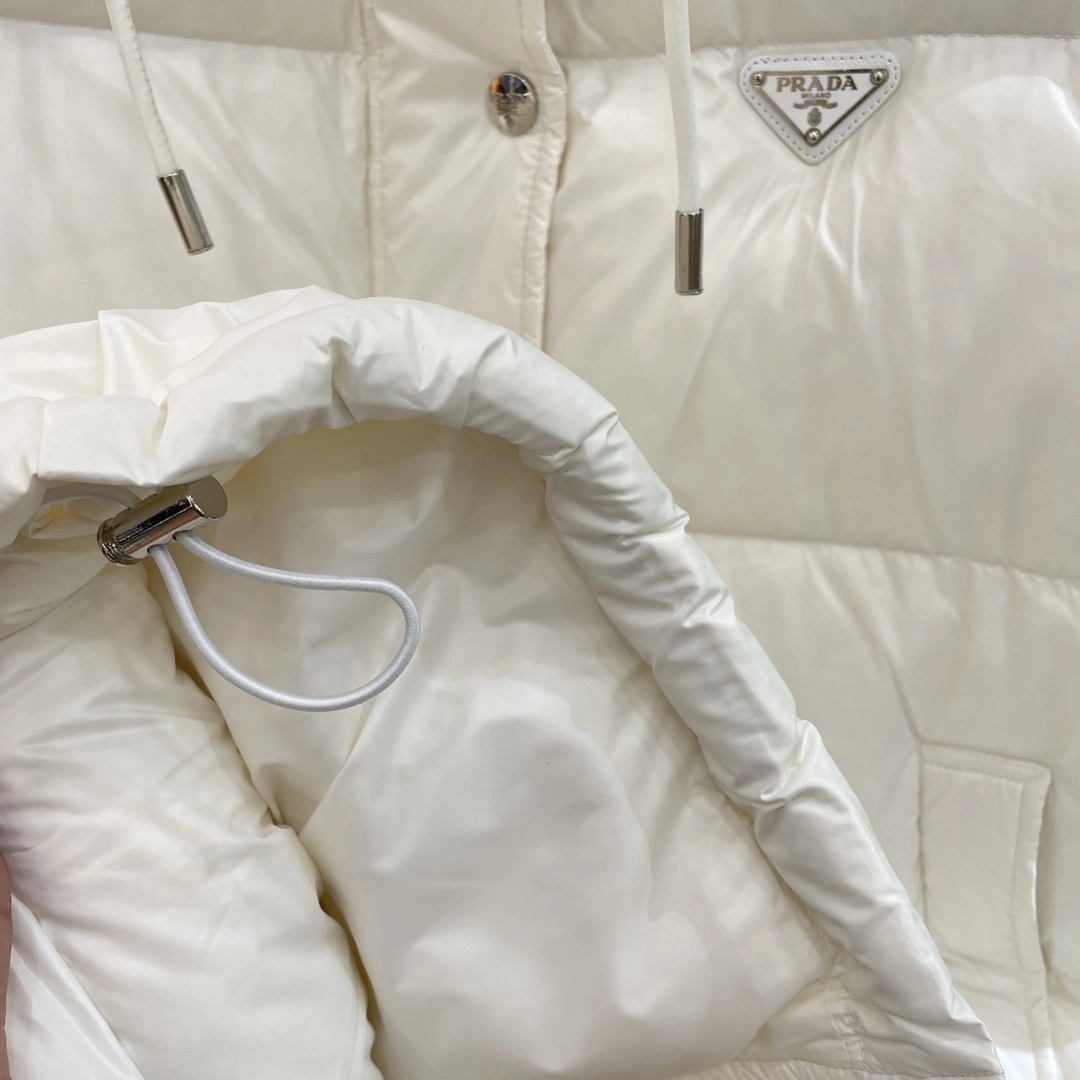 Affordable Prada Down Jackets