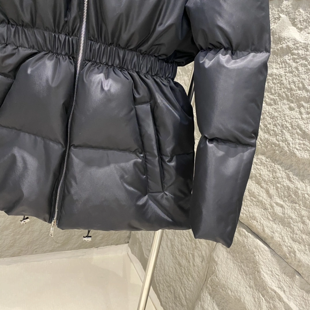 Accurate model Prada Down Jackets