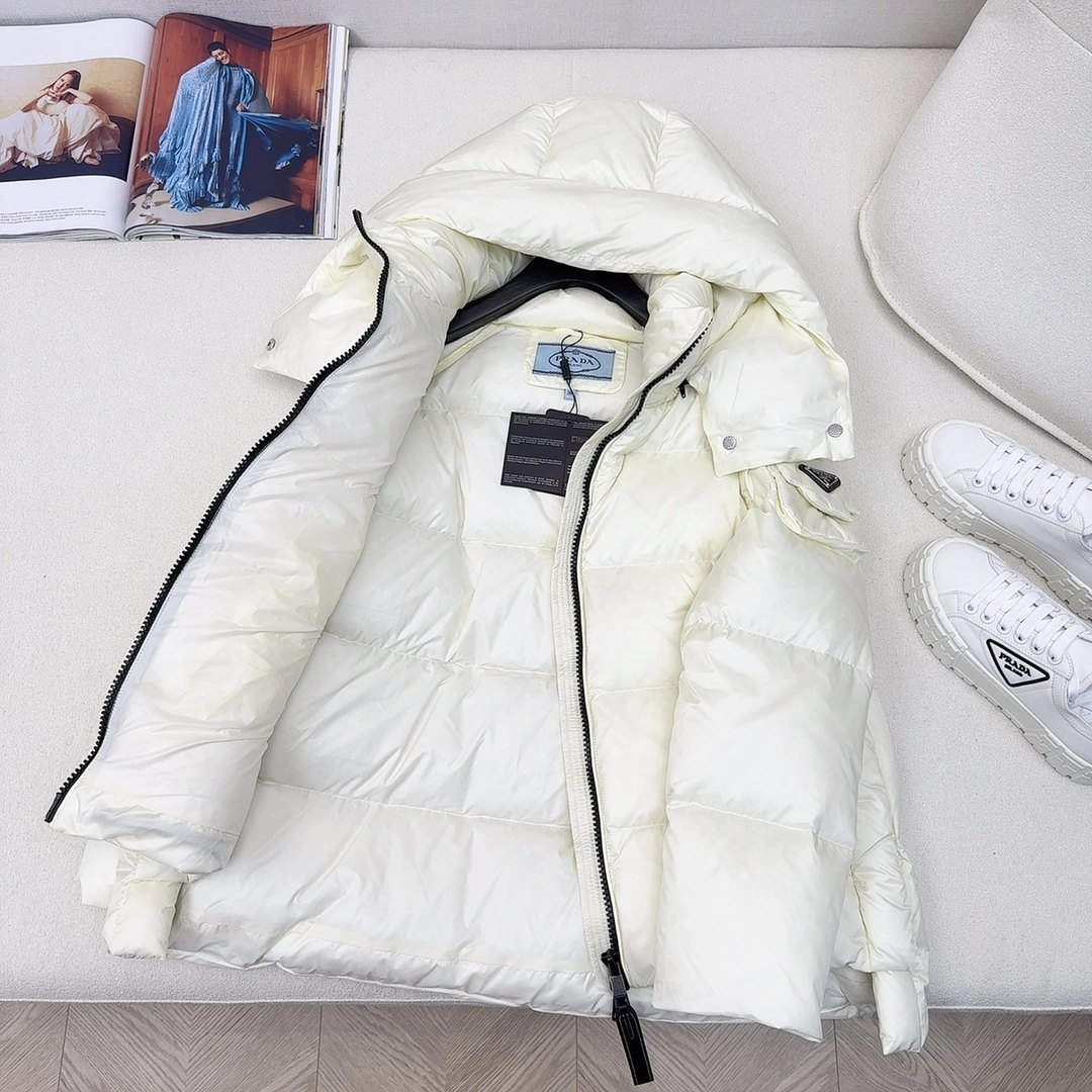 High accuracy Prada Down Jackets
