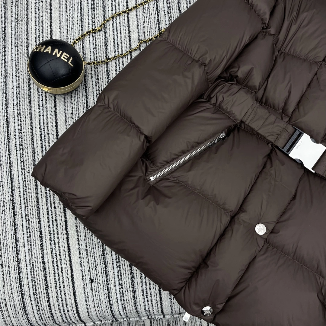 Top mirror Prada Down Jackets