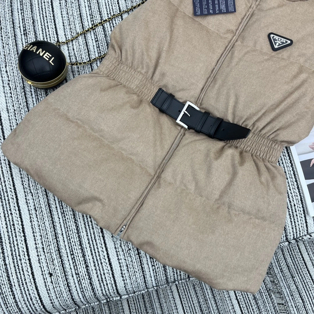 Inexpensive Prada Down Jackets
