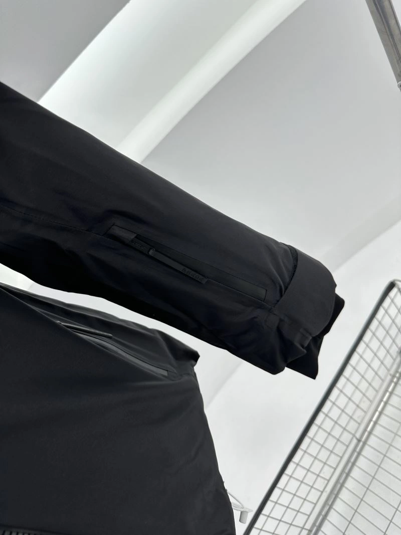 Cut-rate Prada Down Jackets