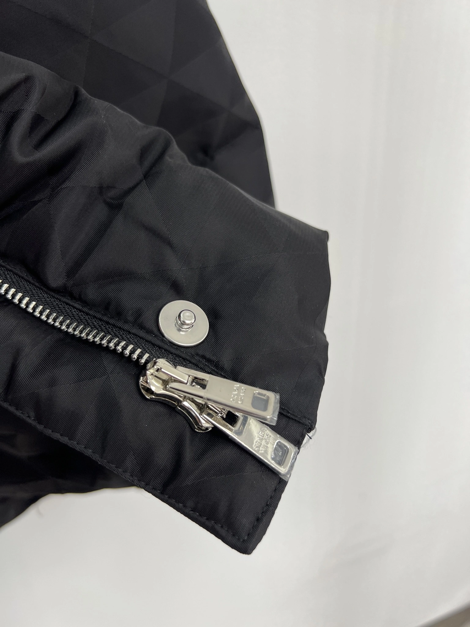 Precise copy Prada Down Jackets