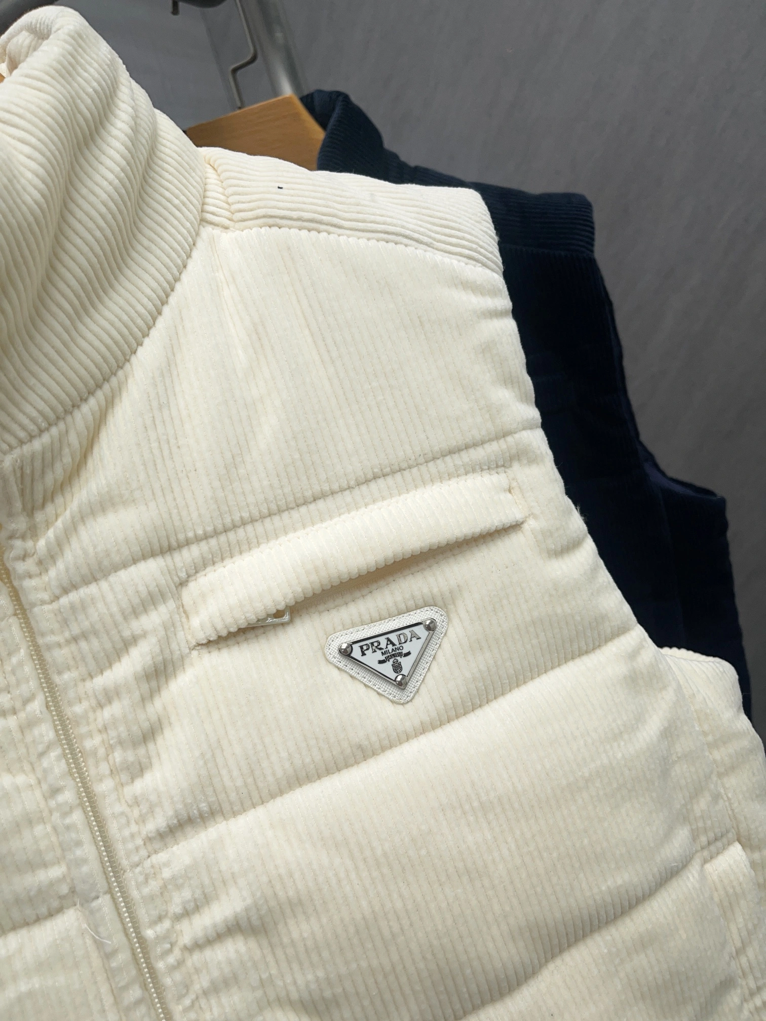 Top mirror Prada Down Jackets