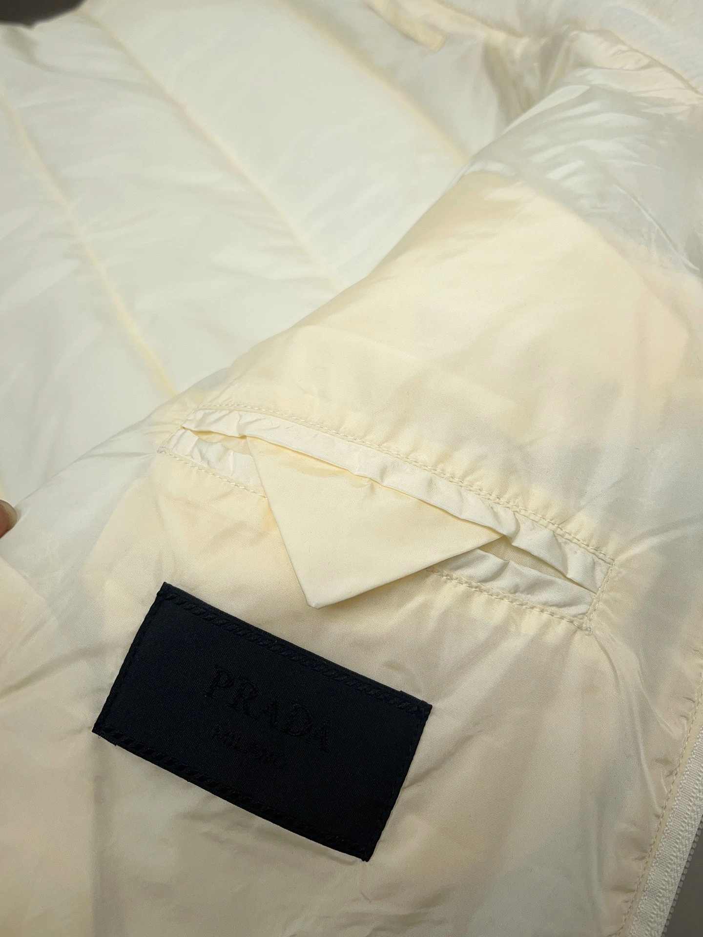 Top mirror Prada Down Jackets