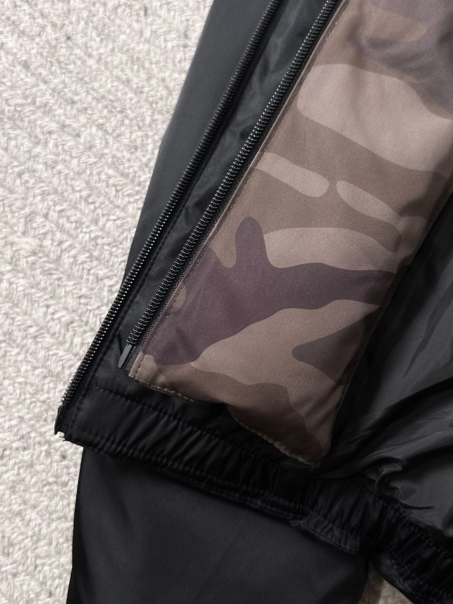 Brand-original Prada Down Jackets
