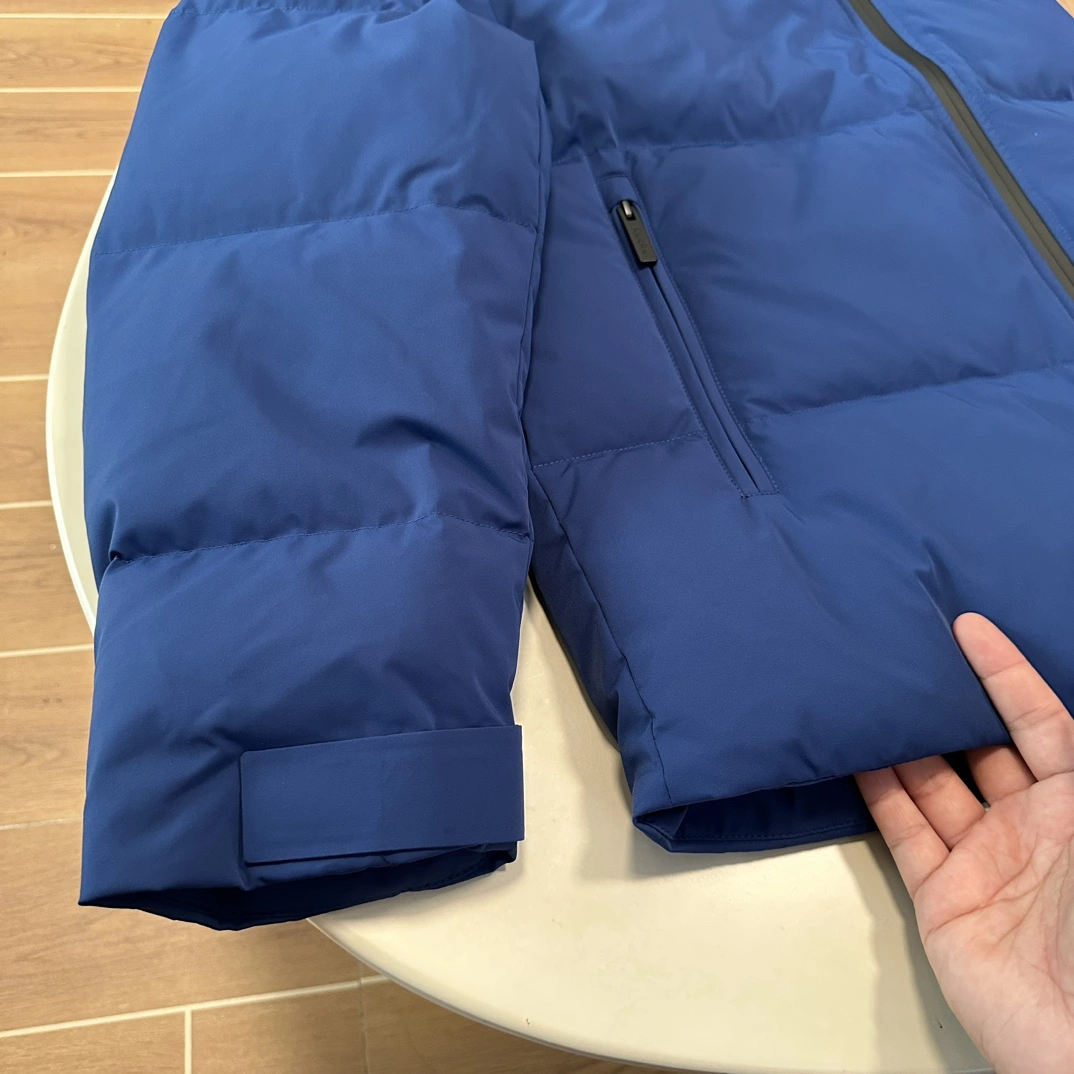Top mirror Prada Down Jackets