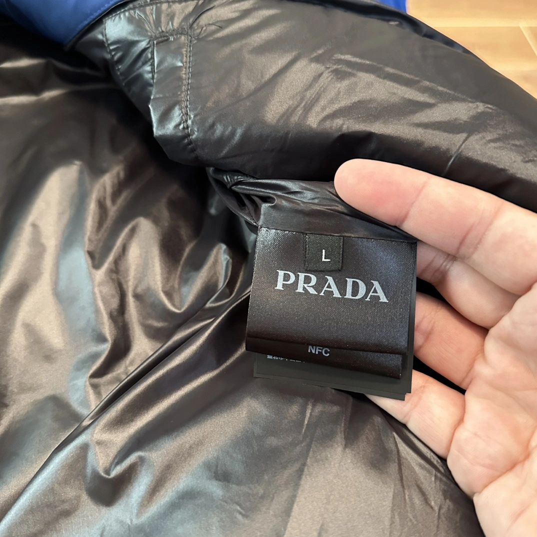 Top mirror Prada Down Jackets