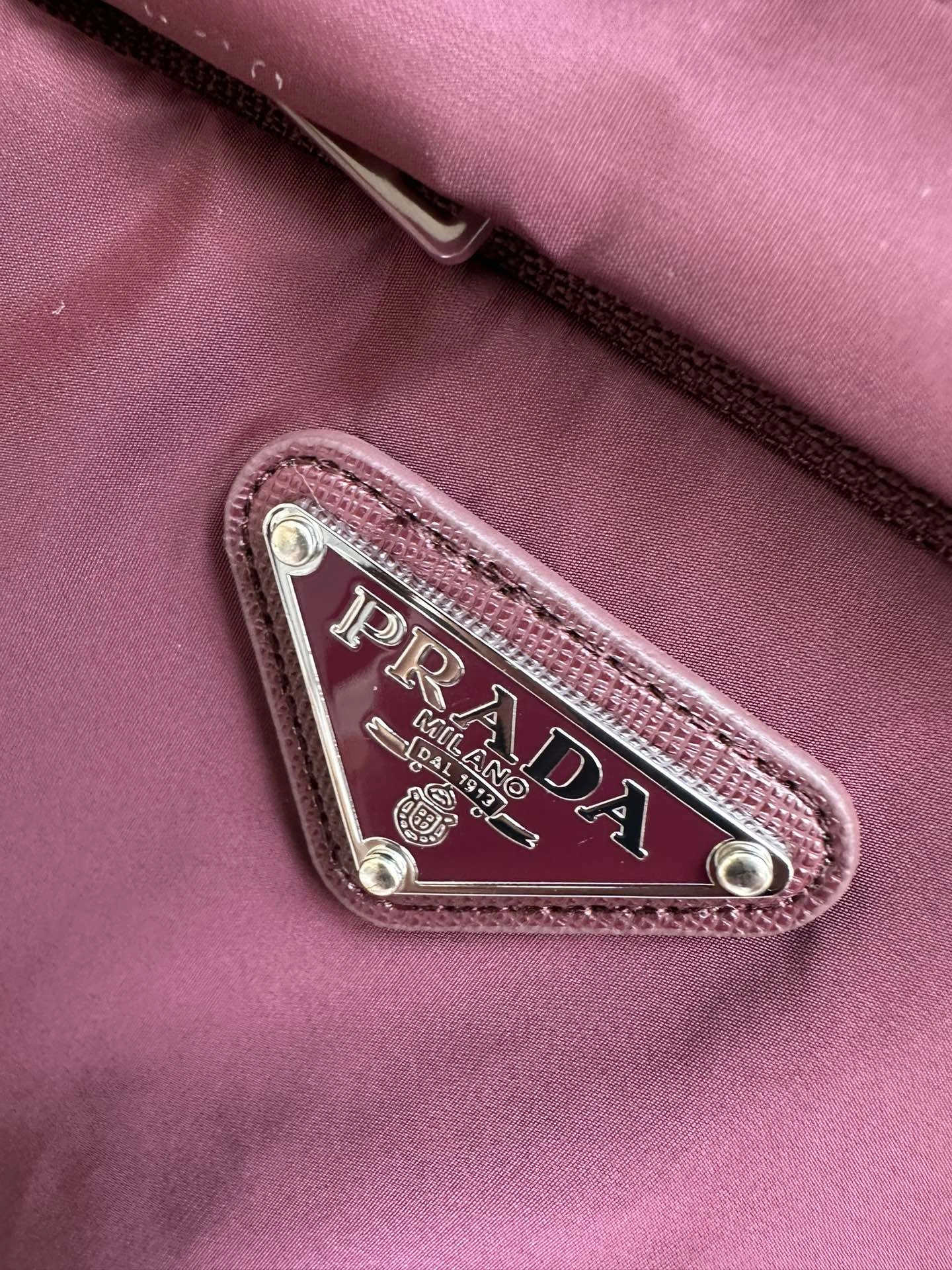 Low-cost Prada Down Jackets