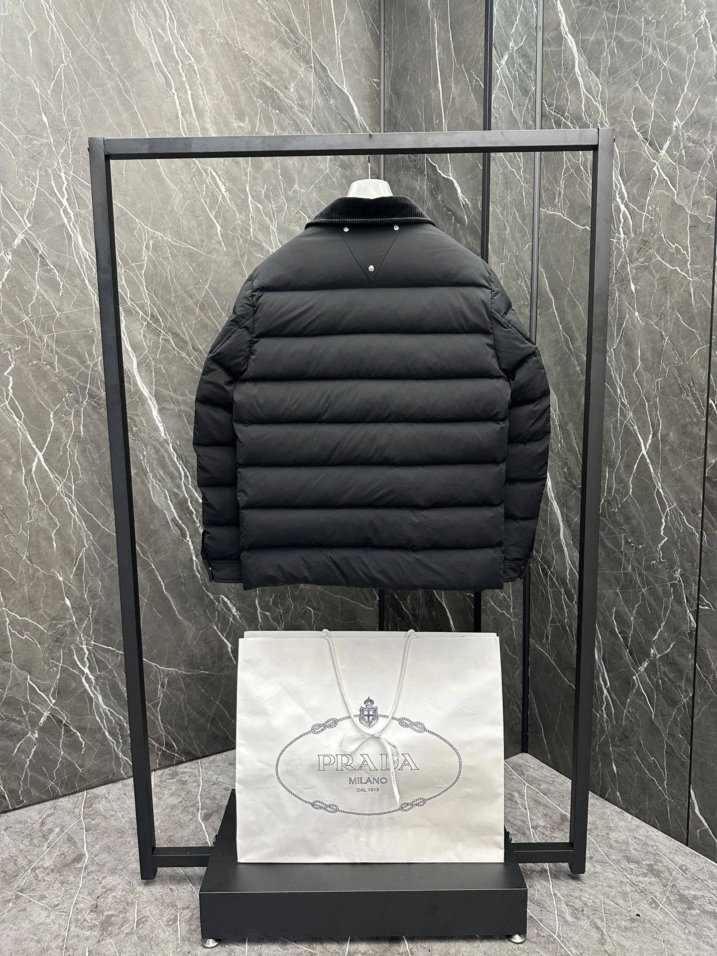 Exact replica Prada Down Jackets