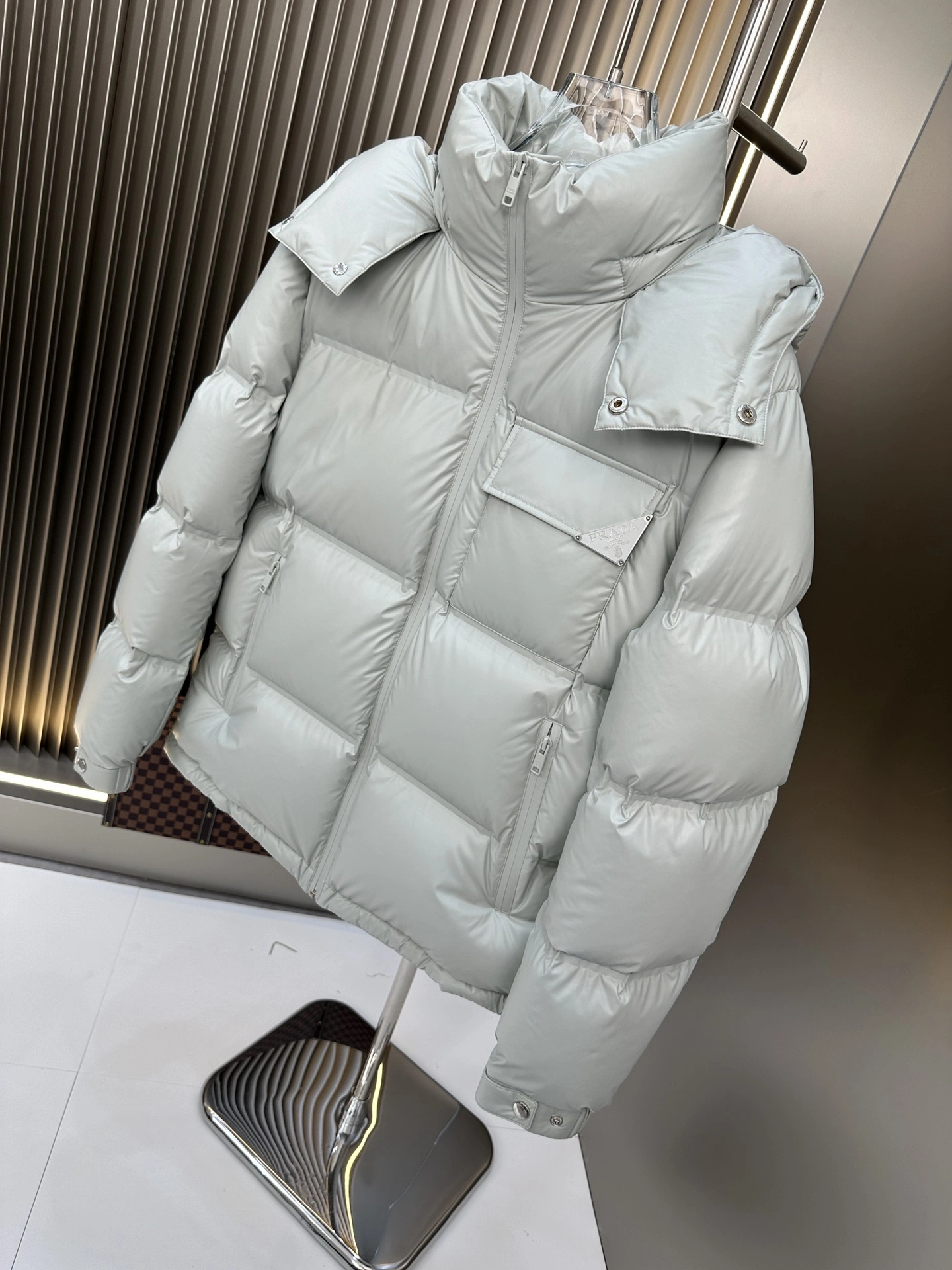 Inexpensive Prada Down Jackets