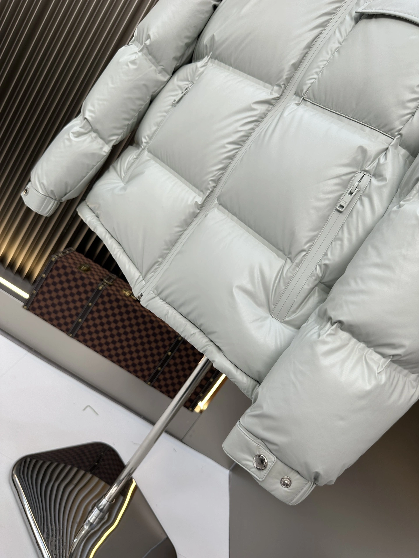 Inexpensive Prada Down Jackets