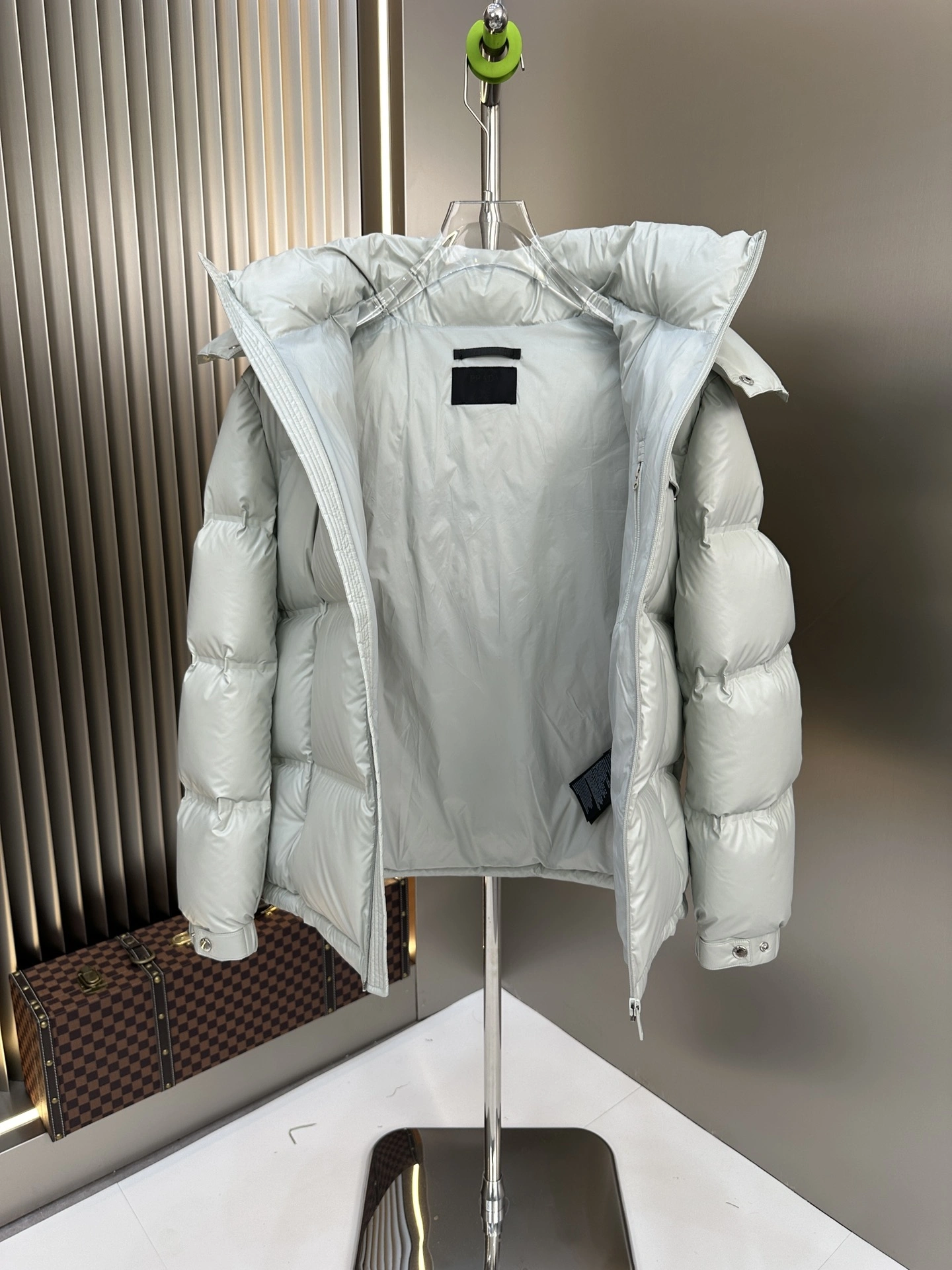 Inexpensive Prada Down Jackets