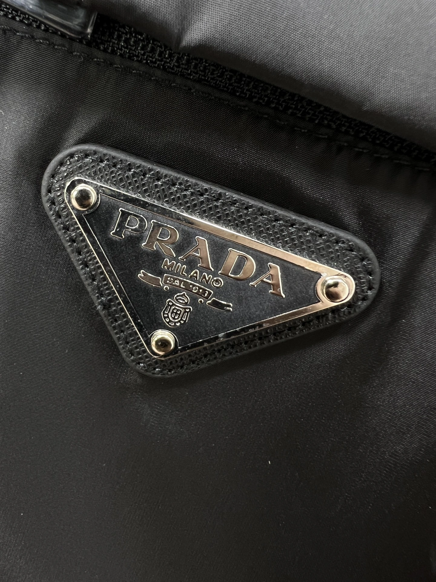 Inexpensive Prada Down Jackets