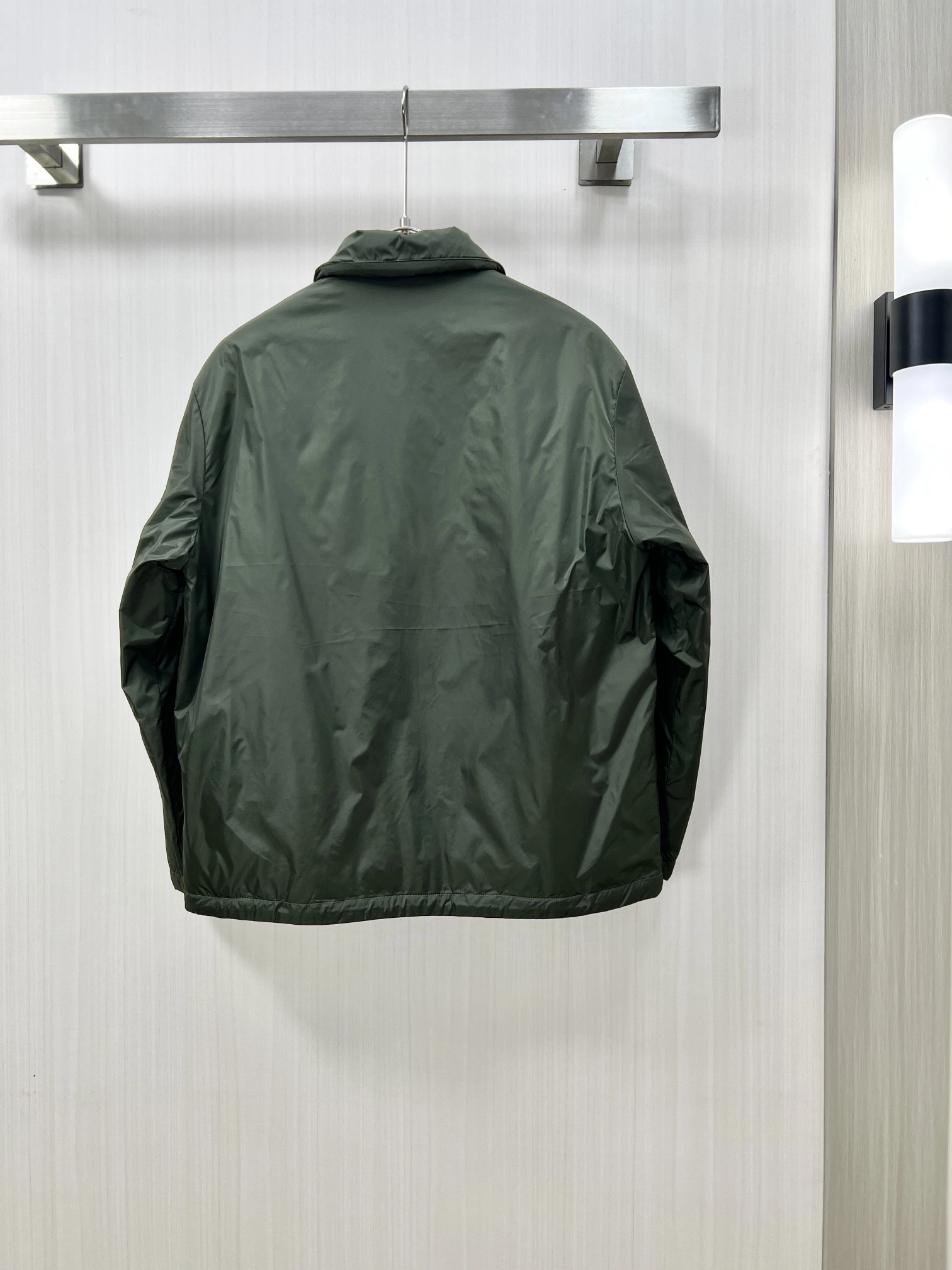 Inexpensive Prada Down Jackets