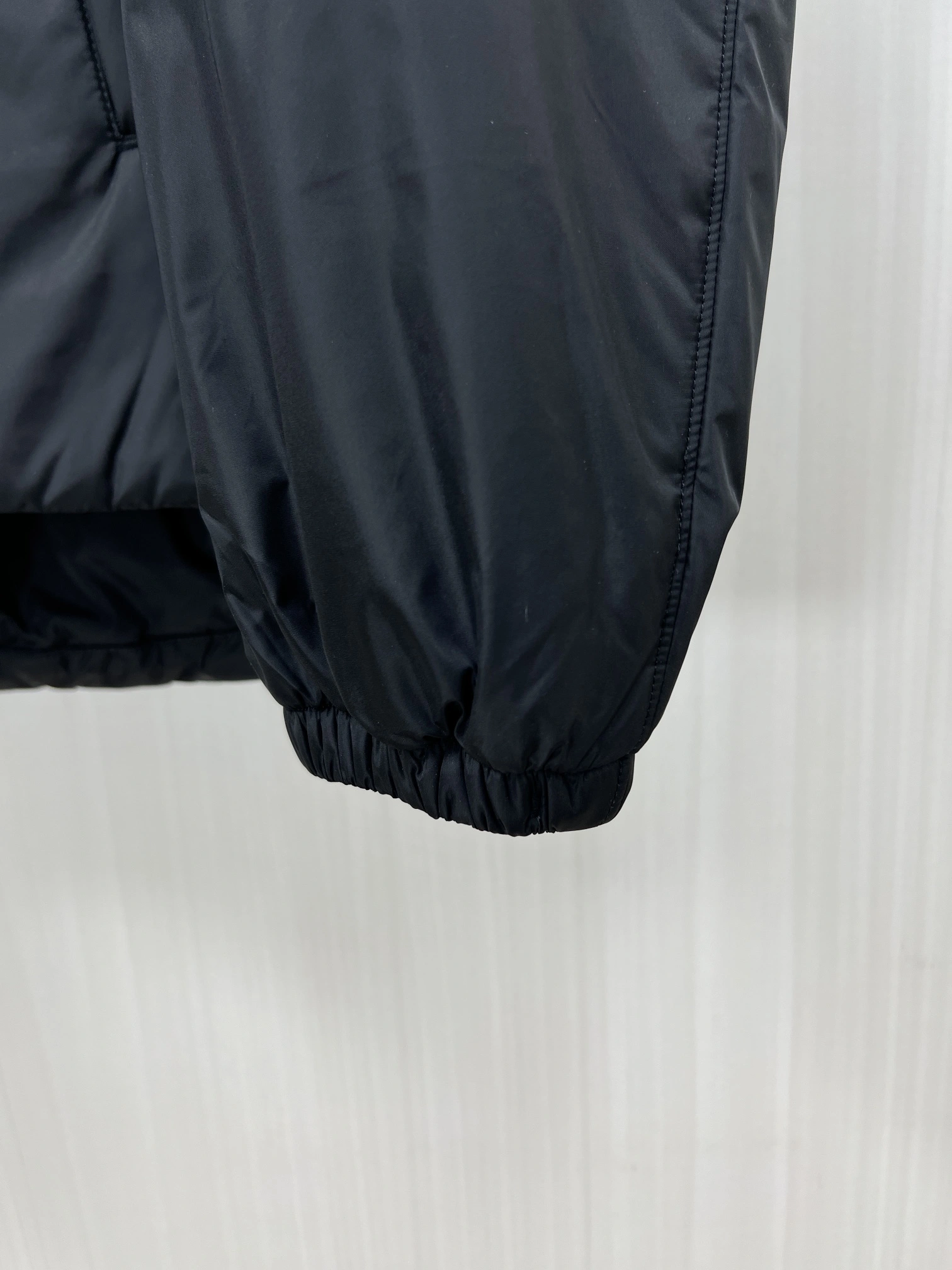 Inexpensive Prada Down Jackets