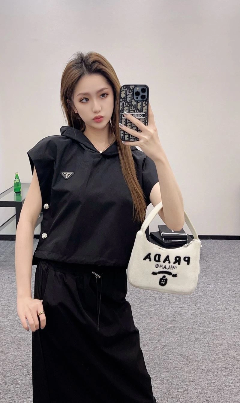 Mirror quality Prada Dress Suits