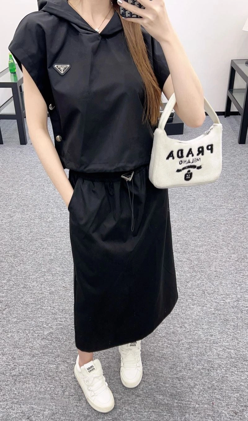Mirror quality Prada Dress Suits