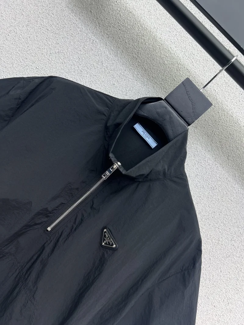 Top mirror Prada Dress Suits