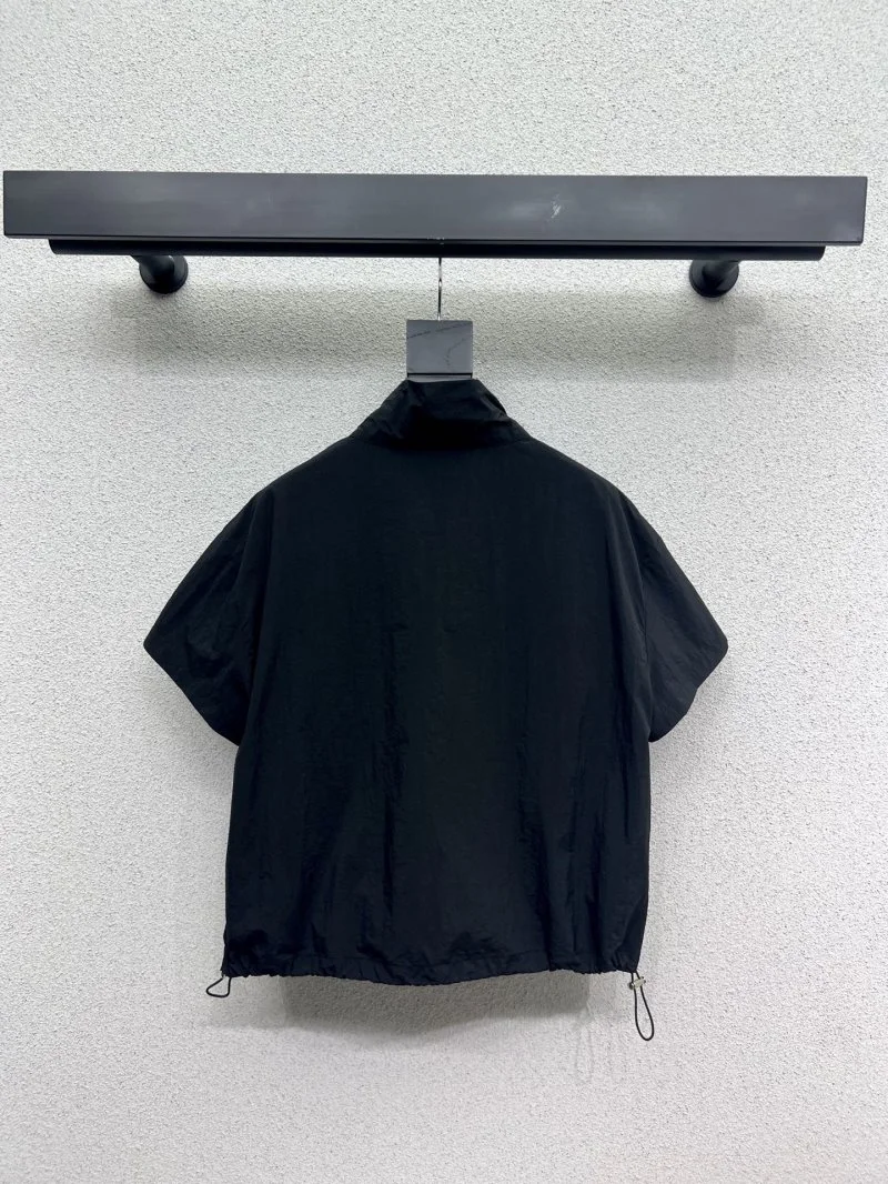 Top mirror Prada Dress Suits