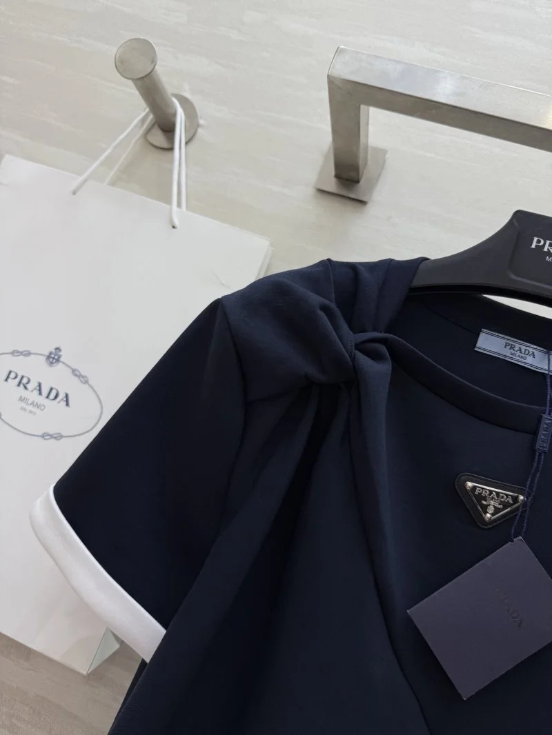 High accuracy Prada Dress Suits