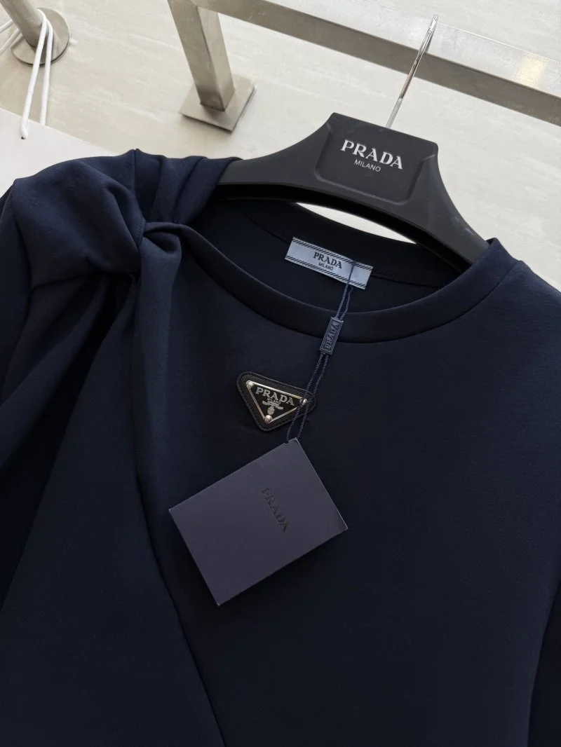 High accuracy Prada Dress Suits