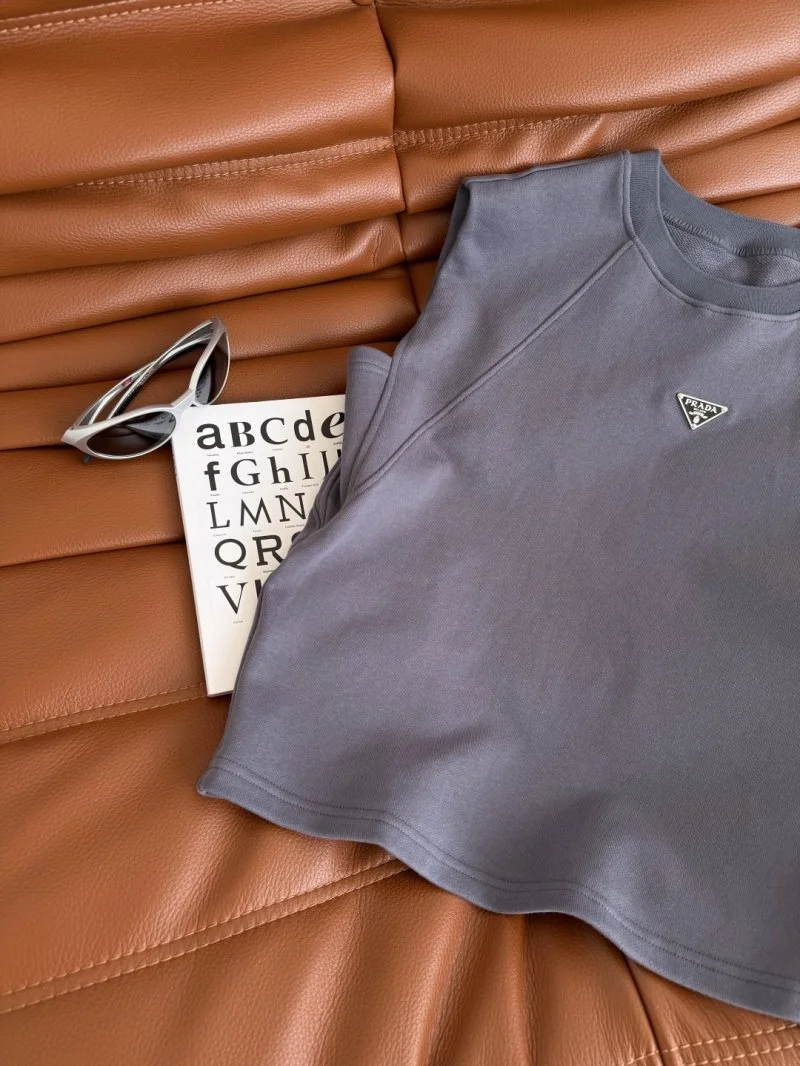 Factory-made Prada Dress Suits