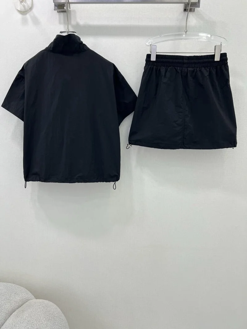 1:1 copy Prada Dress Suits