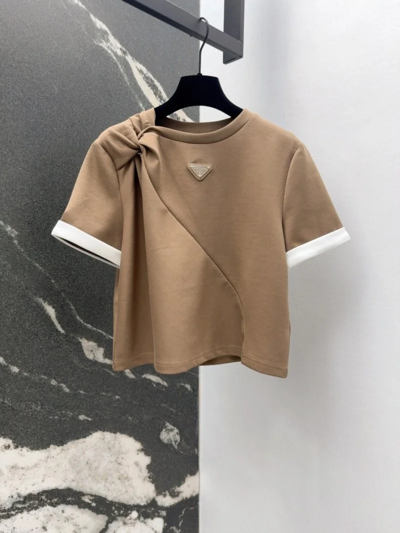 Low-cost Prada Dress Suits