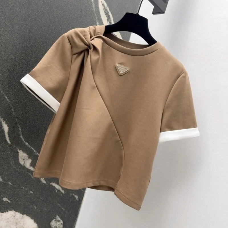 Low-cost Prada Dress Suits