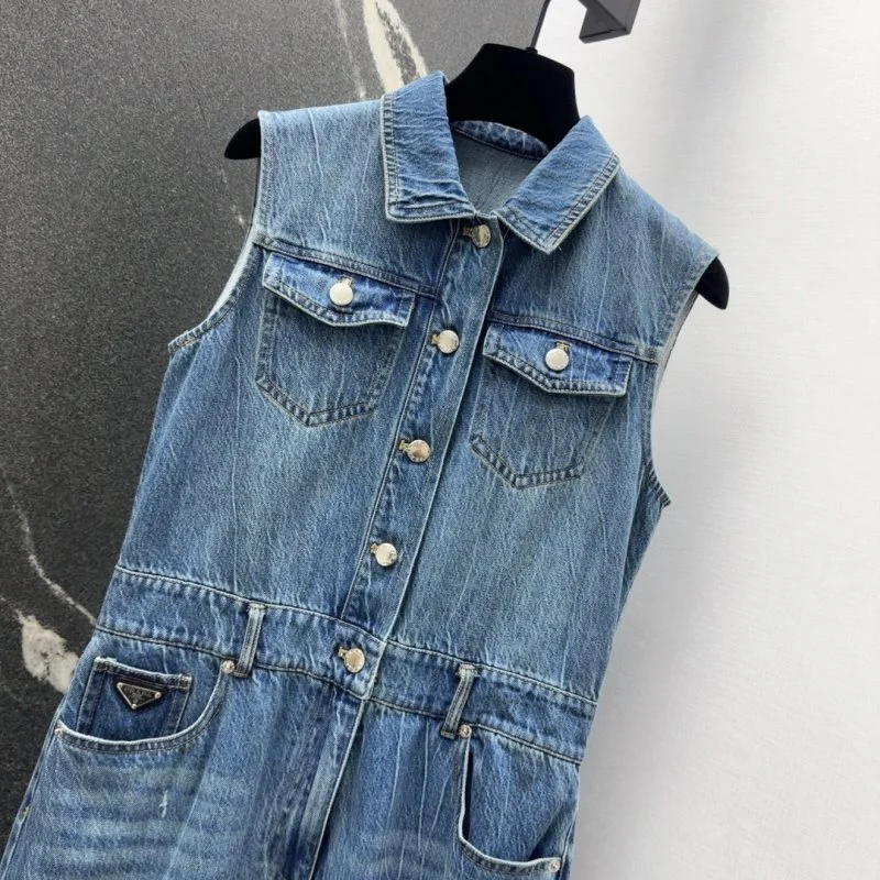 Low-cost Prada Dress
